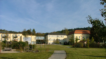 Beckenbruch - Formen, Symptome, Therapie, Reha